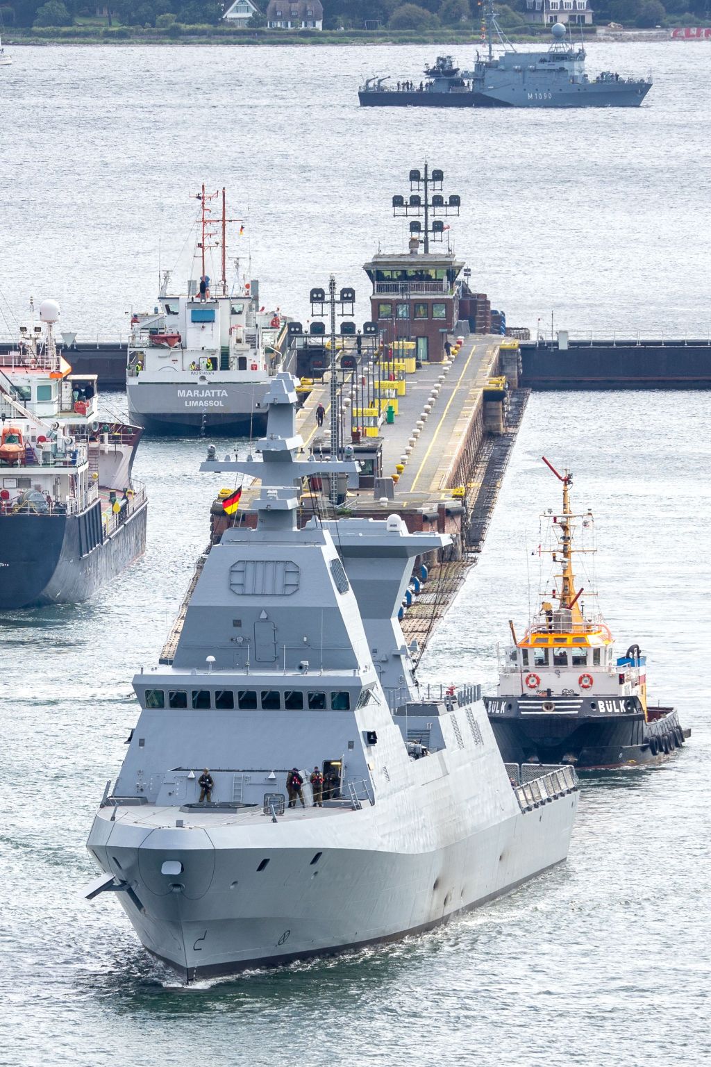 Letzte Israel Korvette hat Kiel verlassen - marineforum