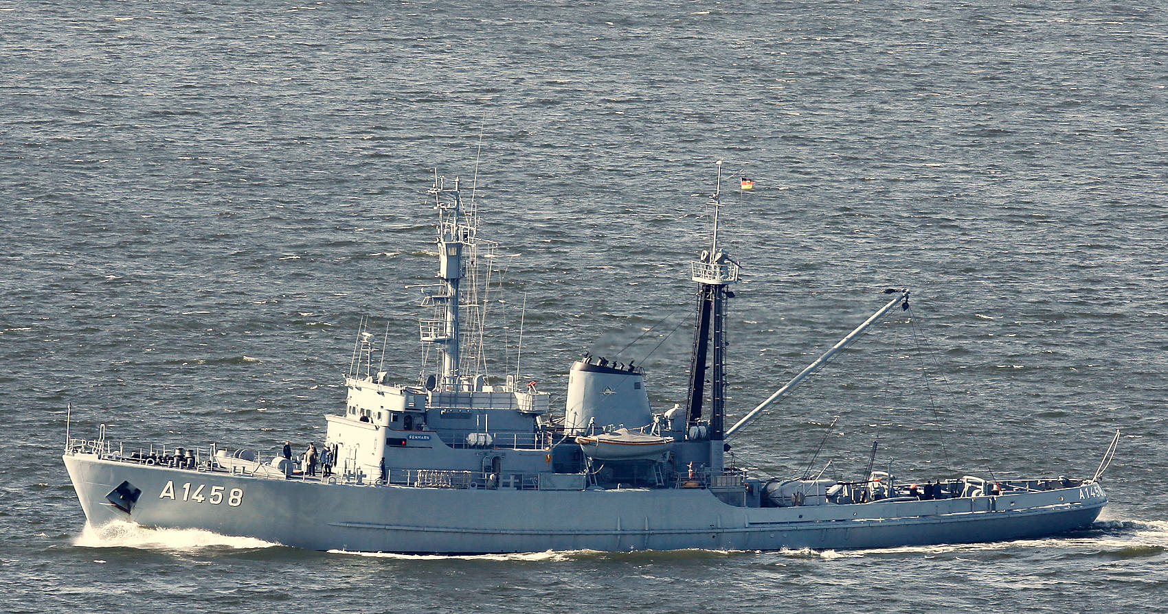 Mehr als schleppend - marineforum