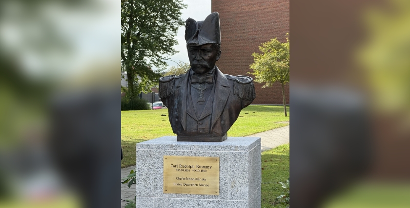 Die MOS residiert jetzt in der Brommy Kaserne - marineforum