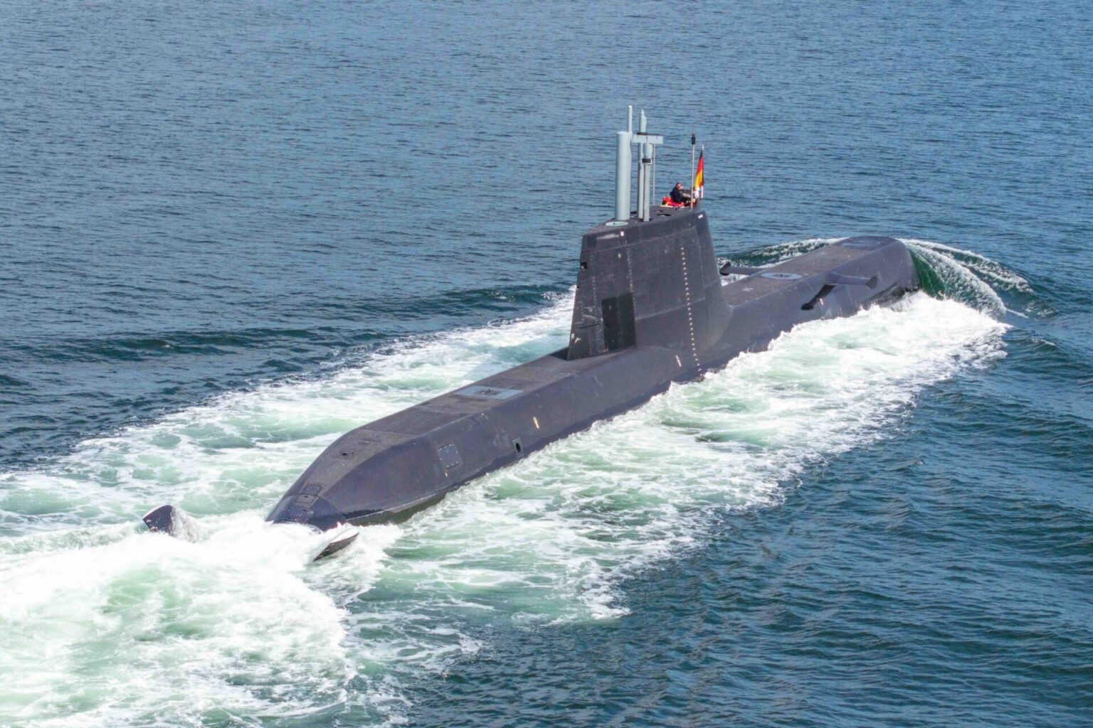 Singapore orders two more Invincible submarines - marineforum